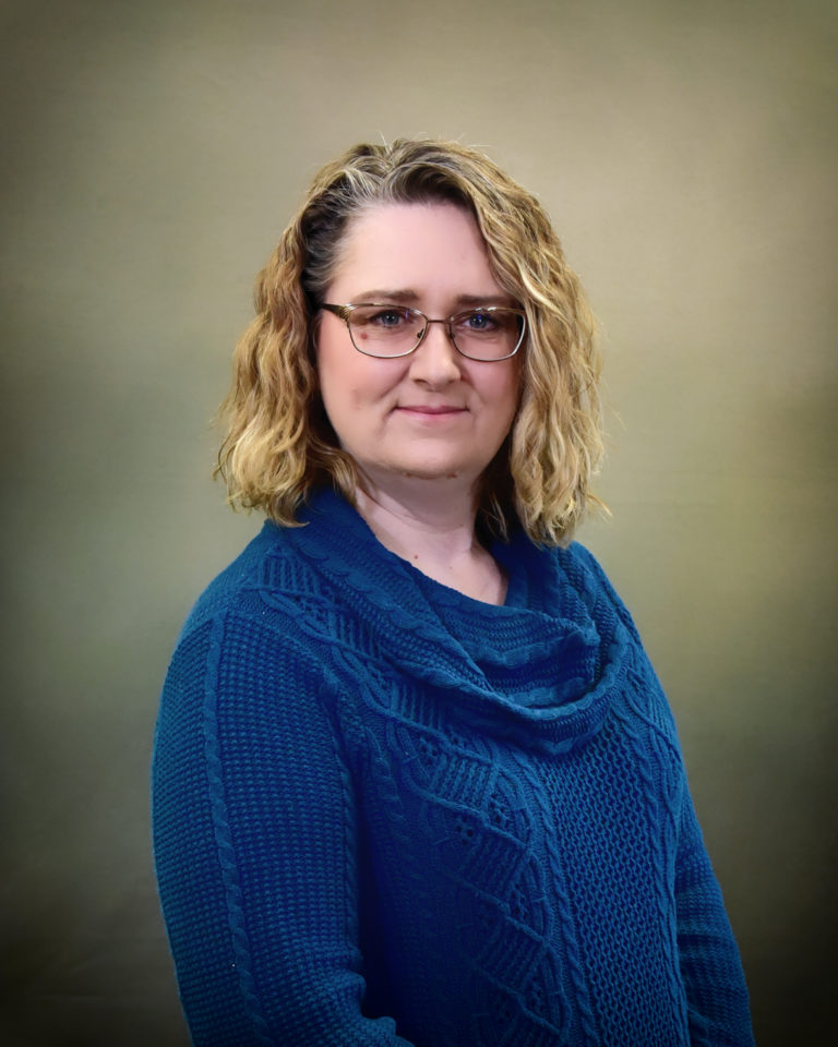 Candace Jones | Peoples Bank & Trust