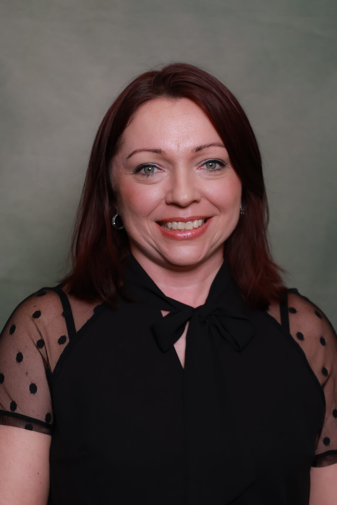 Rachel Lewis | Peoples Bank & Trust